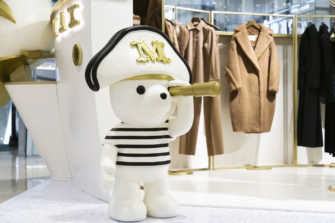 从“Teddy Ten”看Max Mara为何能“越成长、越年轻” | ConCall